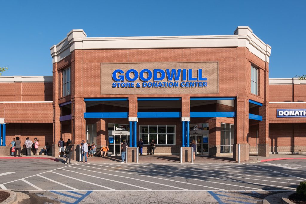 South Hairston Store & Donation Center in Decatur, GA 30035 | Goodwill ...